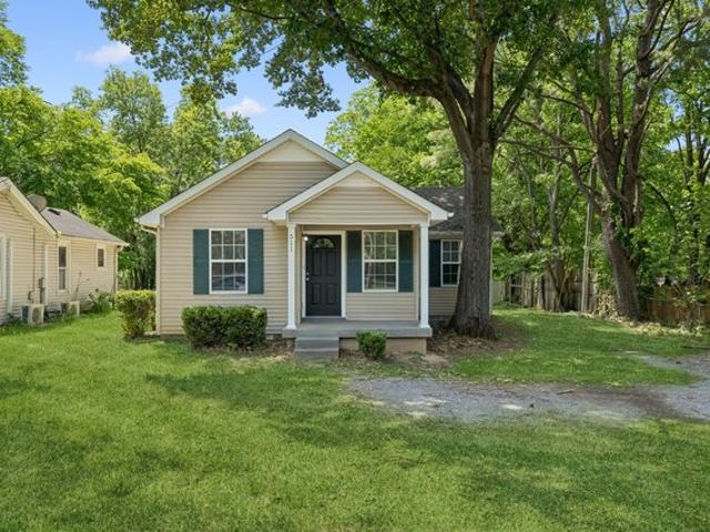 511 Hayes St, Springfield, TN 37172