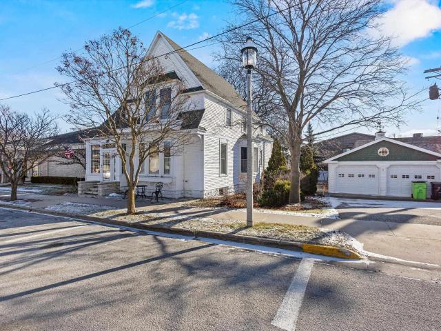 511 Hill, Green Lake, WI 54941 | MLS #2014