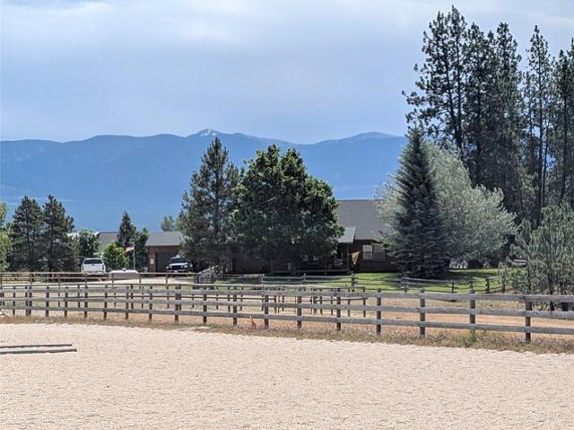 511 Hudson Ln, Victor, MT 59875