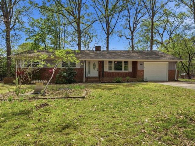 511 Hunter Dr, Durham, NC 27712