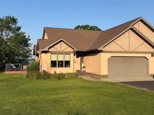 511 Irving Beach Dr SW, Bemidji, MN 56601