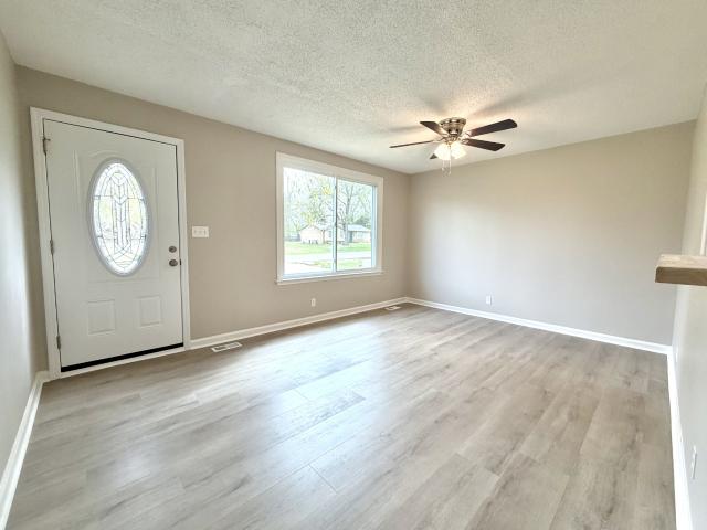 511 Jewel Dr