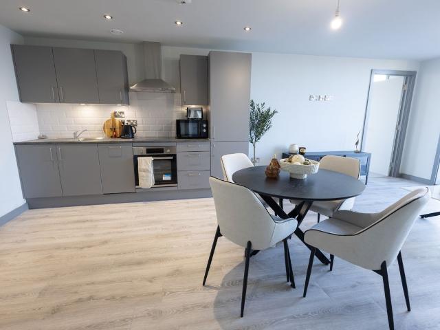 511 Jq Rise, Birmingham B1, 2 bed terraced house to rent, £1,200 pcm | PrimeLocation