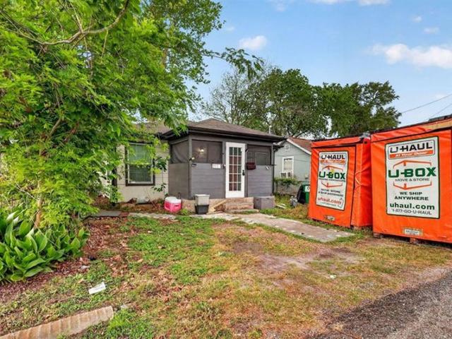 511 Orange, Angleton, TX 77515