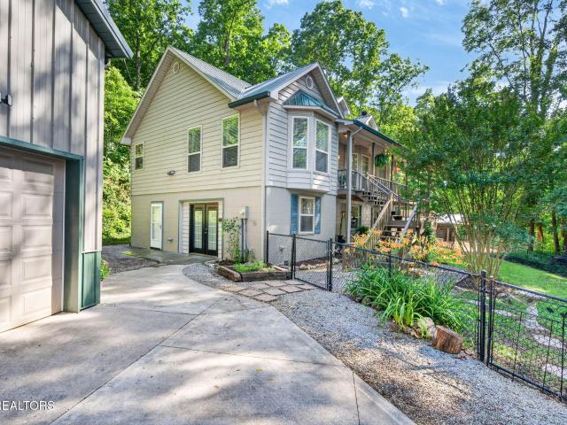 511 Lower River Rd