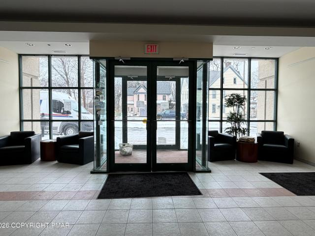 511 Lenox Street 101 #