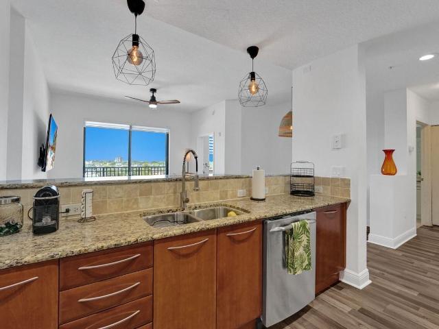 511 Lucerne Avenue Unit 613, Lake Worth Beach, US, FL