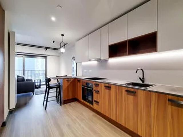 511 Luna | Quintain Living