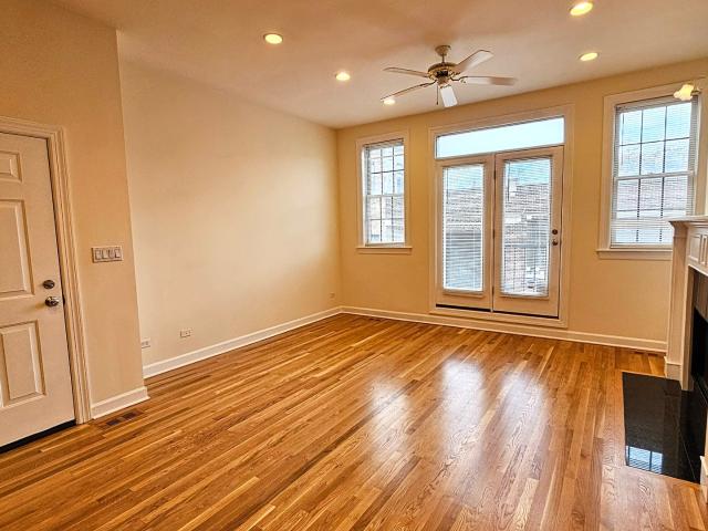 511 N Hartland Court # 2N