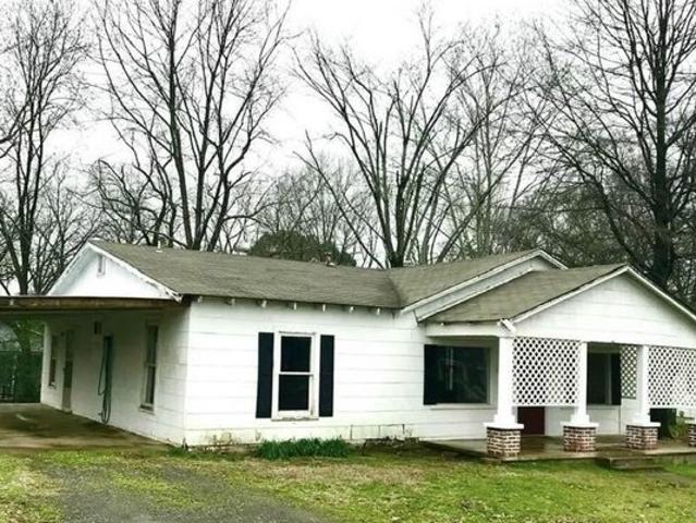 511 N Hickory St, Searcy, AR 72143