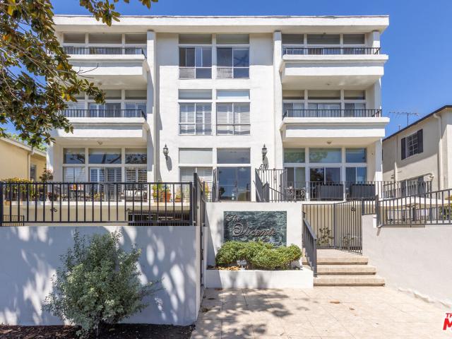511 San Vicente Blvd, Unit 106, Santa Monica, CA 90402 | MLS #26674 | Compass