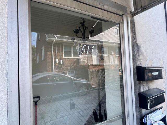 511 Schuyler Avenue