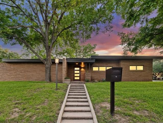 511 Sunset St, Clifton, TX 76634