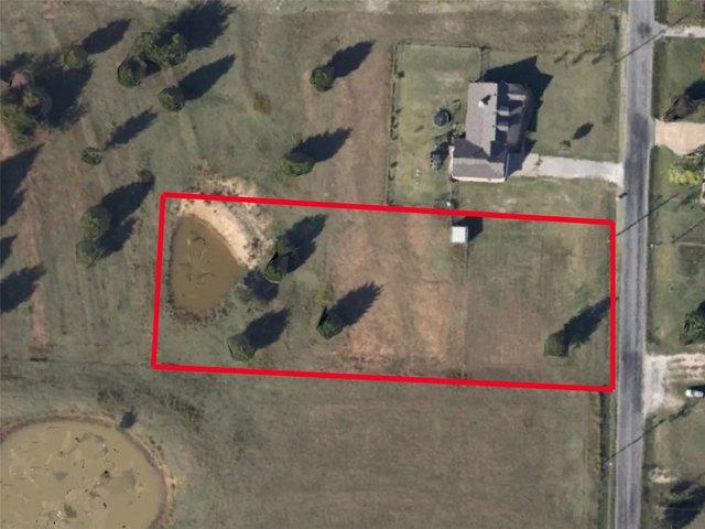 511 Pearce Dr, Pottsboro, TX 75076