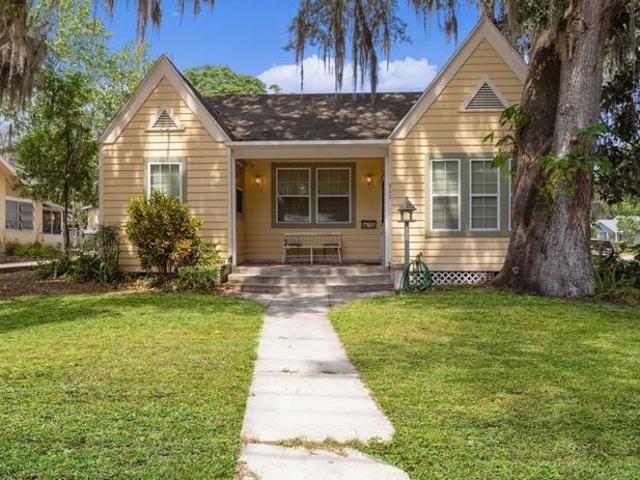 511 Perkins St, Leesburg, FL 34748