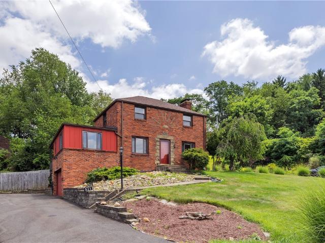 511 Rolling Green Dr