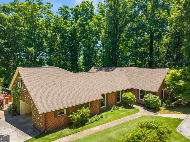 511 Rhodes Drive