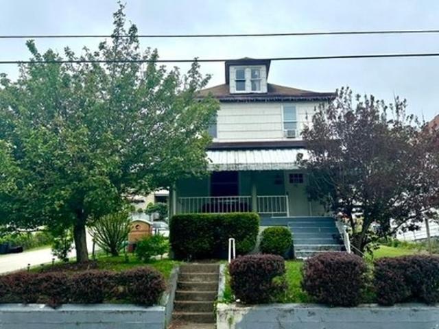 511 Waddell Ave, Donora, PA 15033