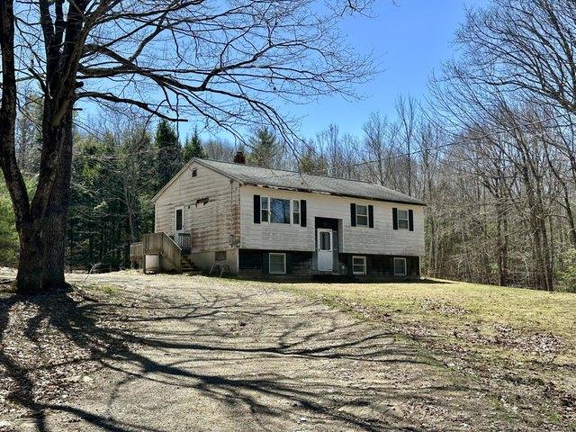 511 Whitefield Rd, Pittston, ME 04345