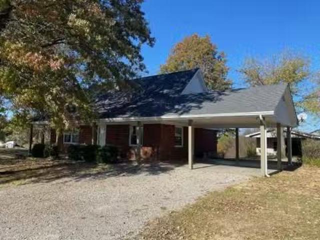 51241436 1631 County Road 206