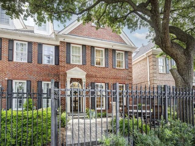 5124 Chevy Chase Dr, Houston, TX 77056