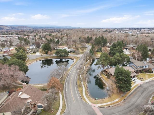 5125 N Riverfront Dr