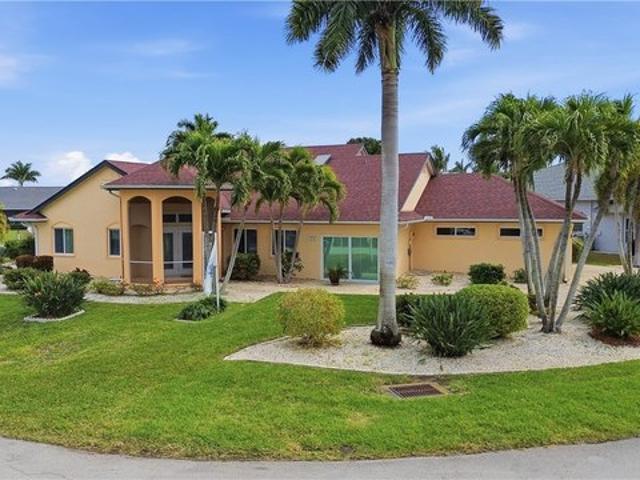 5125 Sunnybrook Ct, Cape Coral, FL 33904