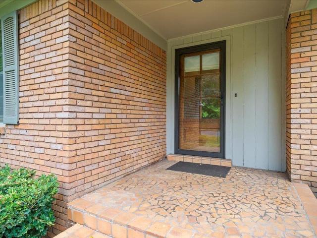 5126 n charlotte cir