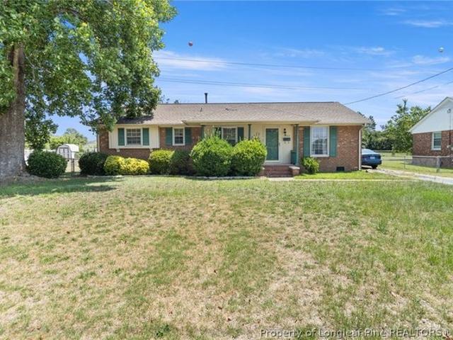 5126 Chesapeake Rd, Fayetteville, NC 28311