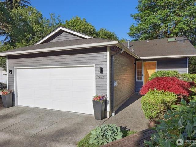 5126 S Garden Loop Rd Unit 11, Seattle, WA 98118