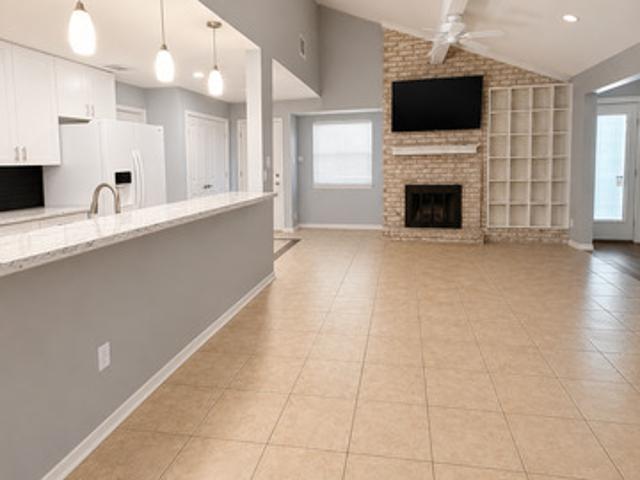 5126 Timberhurst
