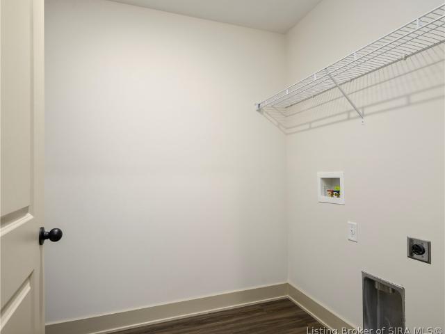 5126 Woodstone Cir, Unit 149, Jeffersonville, IN 47130 | MLS #202609