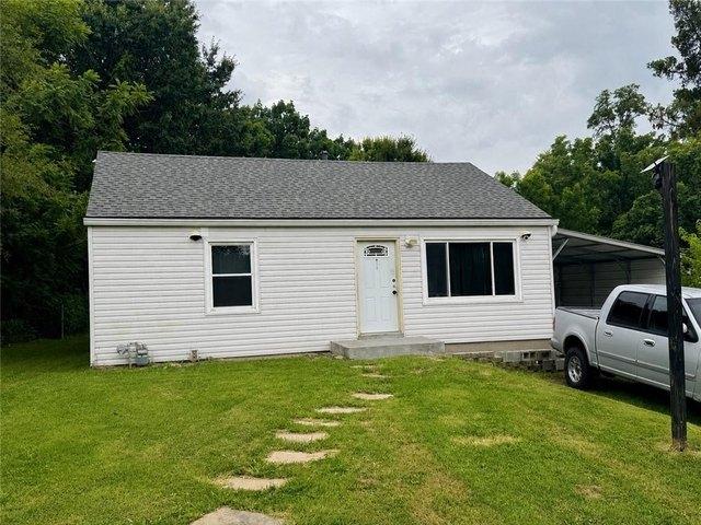 5127 Oakland Ave, Kansas City, KS 66102