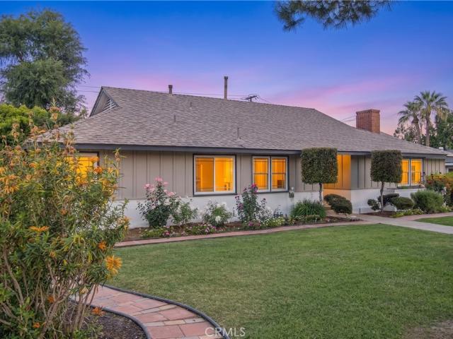 5127 Glenhaven
