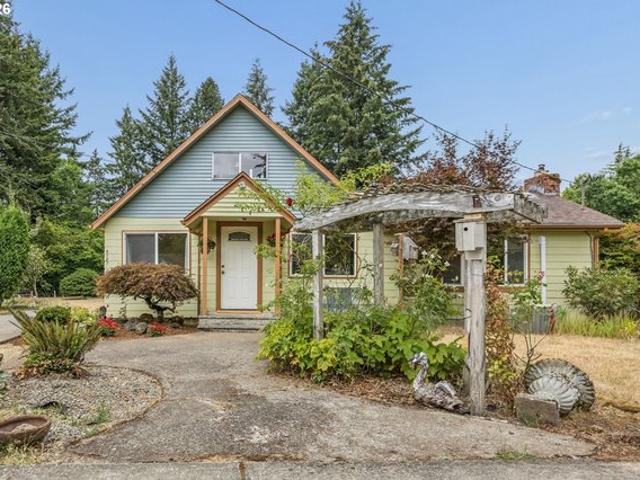 5127 SE Welch Rd, Gresham, OR 97080
