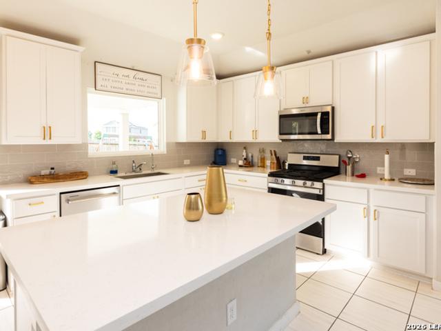 5127 Wells Park