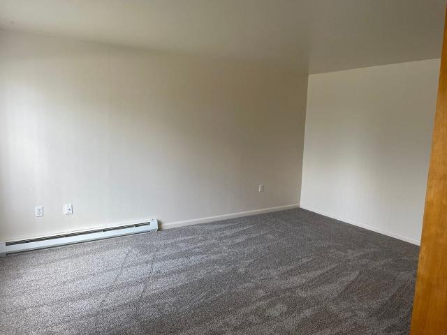 5127COLBYAVE 1 Bedroom Apartment for Rent at 5127 Colby Ave, Everett, WA 98203 Glacier View