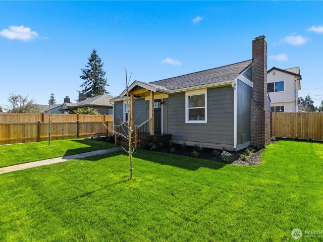 5128 N 39th St, Tacoma, WA 98407 | MLS #2504