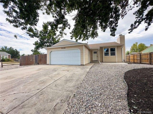 5128 Columbus Way, Denver, CO 80239