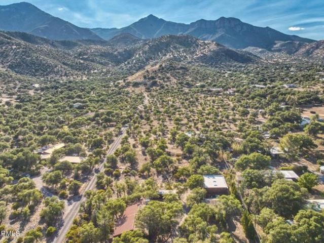 5129 E Dead Bear Draw, Hereford, AZ 85615