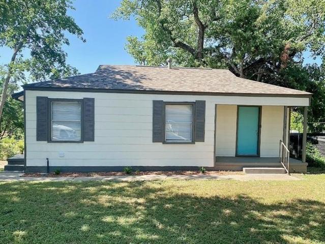 5129 Penrod Ct, River Oaks, TX 76114