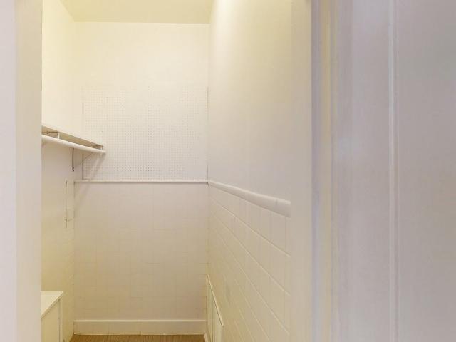 5120 S. Hyde Park Boulevard Studio Apartment for Rent at 5120 S Hyde Park Blvd, Chicago, IL 60615 Hyde Park