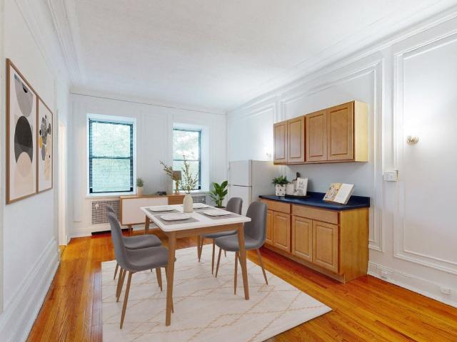 5120 S. Hyde Park Boulevard Studio Apartment for Rent at 5120 S Hyde Park Blvd, Chicago, IL 60615 Hyde Park