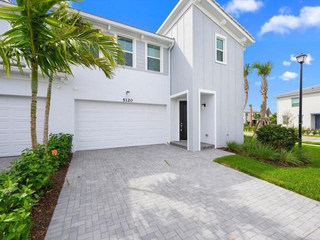 5120 Willow Creek Dr, Westlake, FL 33470