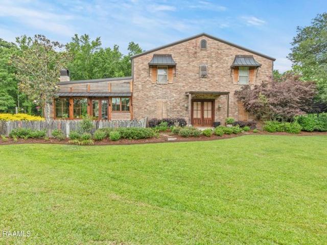 5121 NW Evangeline Trwy, Carencro, LA 70520