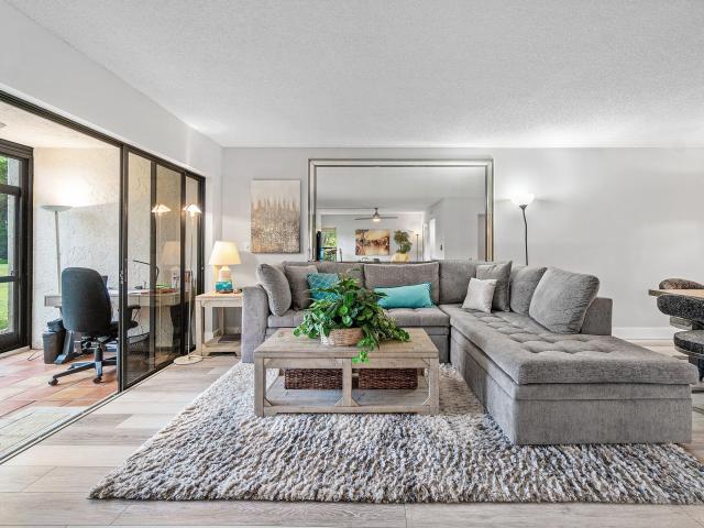 5121 Oakhill Ln, Unit 411, Delray Beach, FL 33484 | MLS #B26010 | Compass