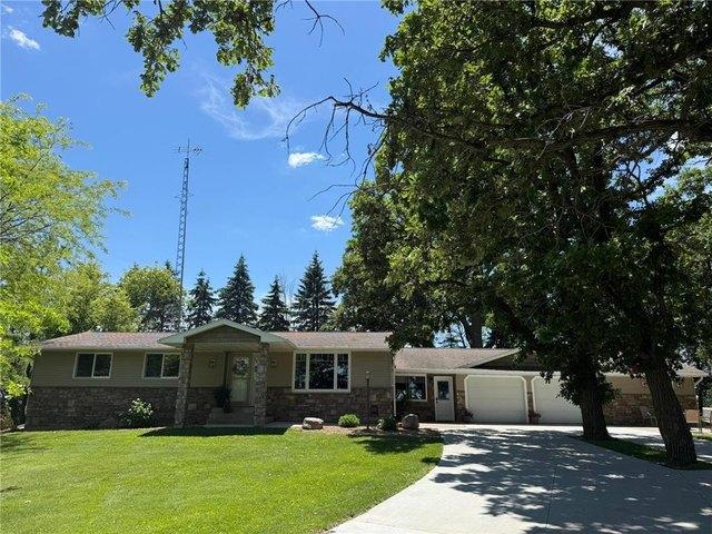 5121 Highway 30 E, Blooming Prairie, MN 55917