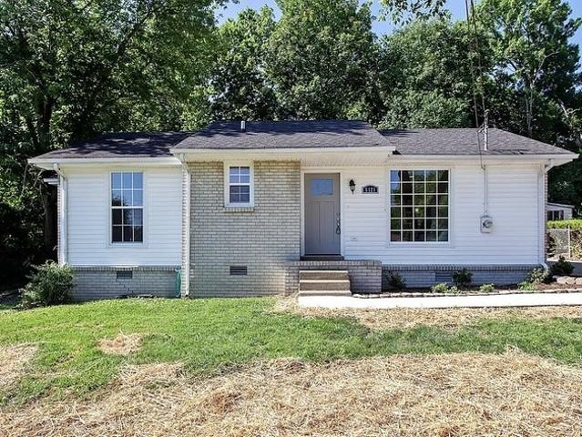 5121 Parishwood Ct, Nashville, TN 37211