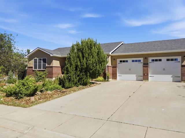 5121 Quarter Horse Dr, Laramie, WY 82070
