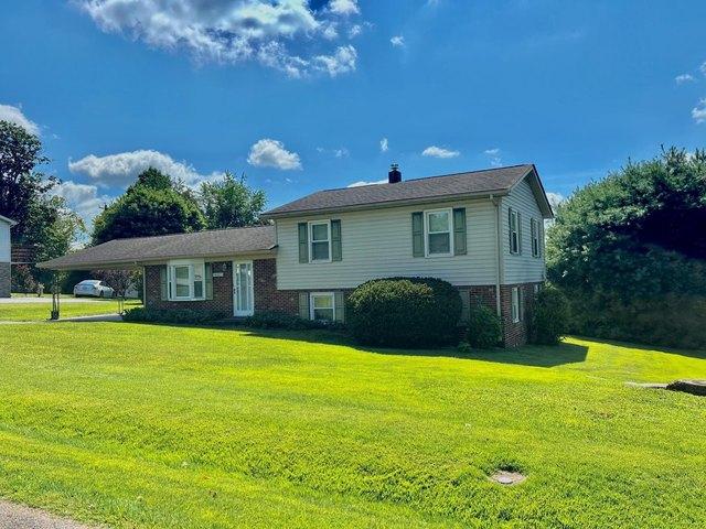 5121 Southern Dr, Dublin, VA 24084